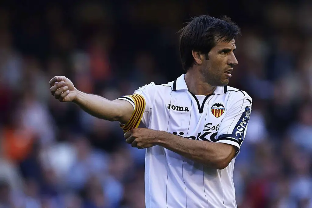 David Albelda: "I hope that Valencia are in the top flight next season ...