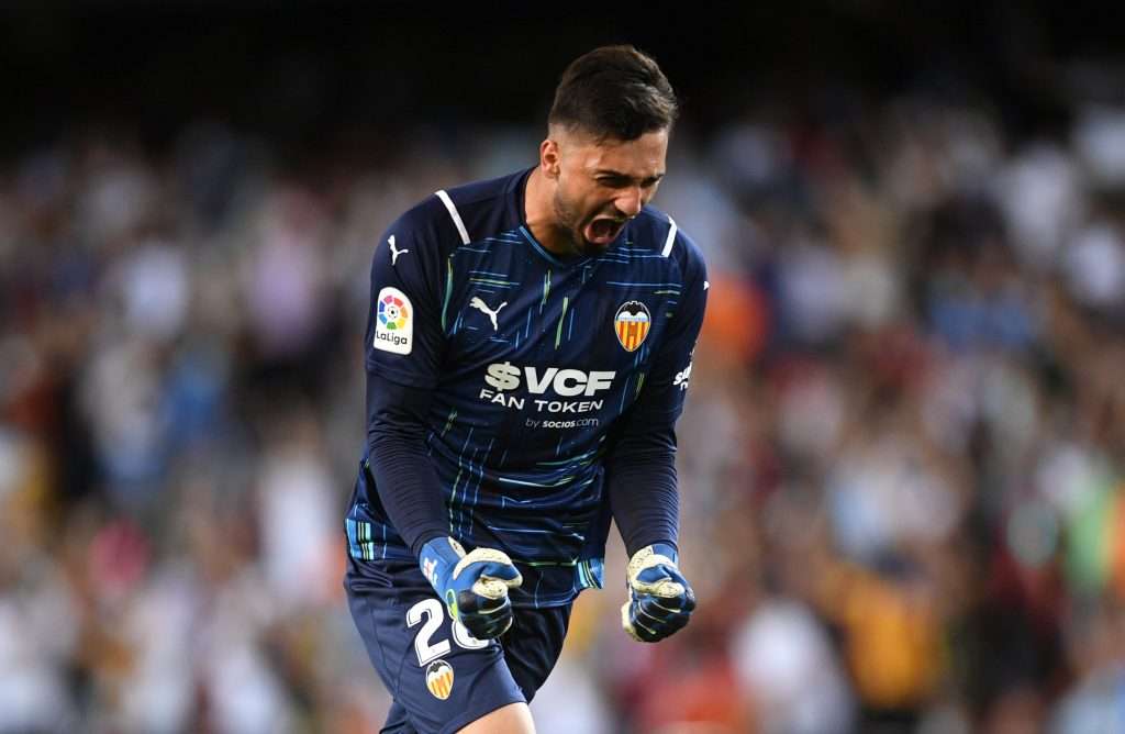Valencia exercise option to buy goalkeeper Giorgi Mamardashvili - Get ...