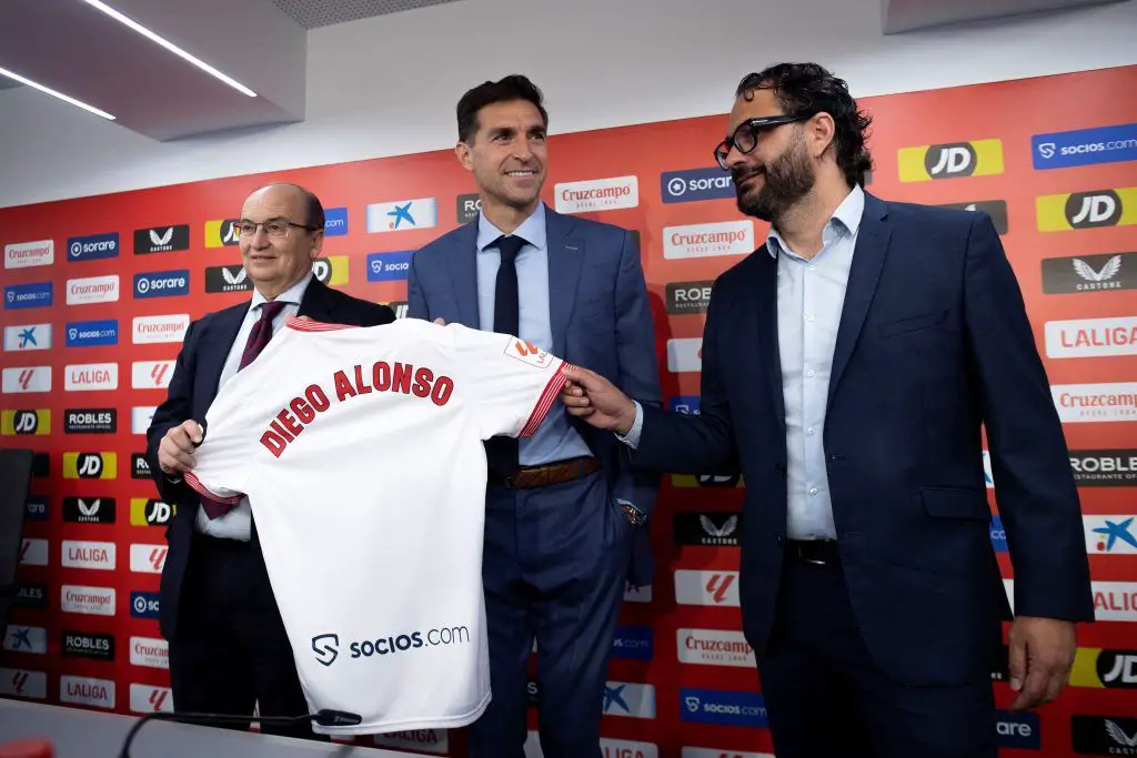 New Sevilla manager Diego Alonso adds to backroom staff - Get Spanish ...