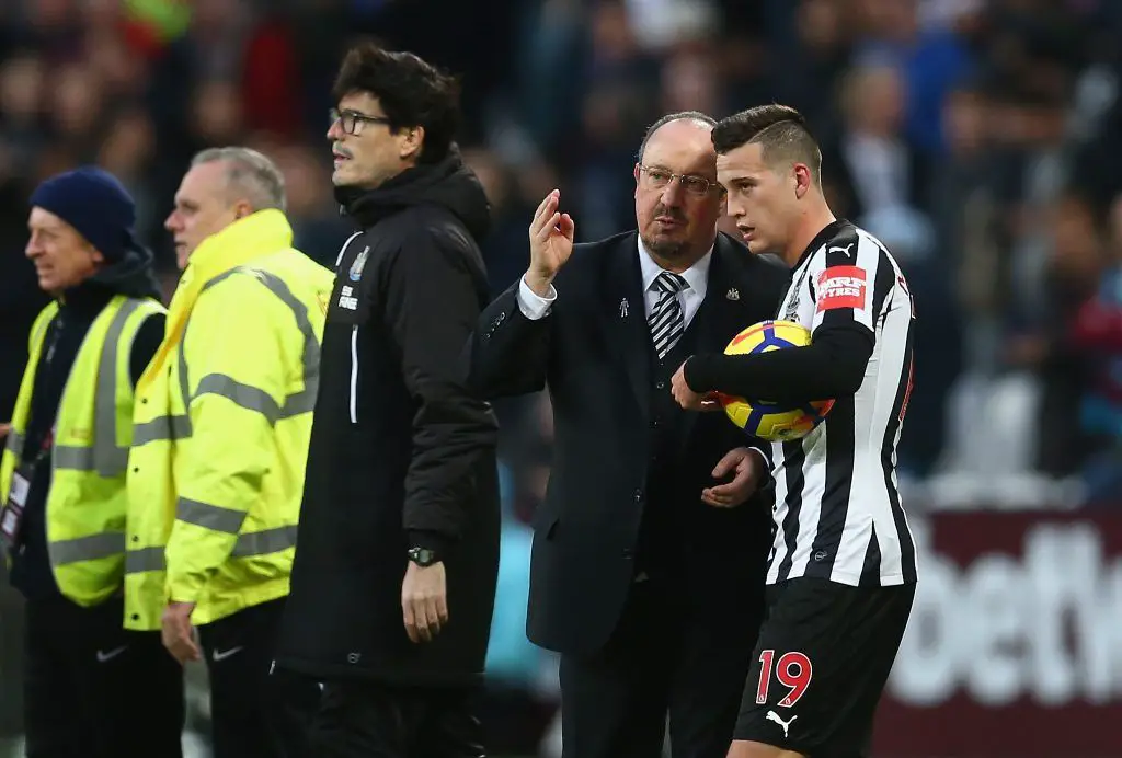Official: Javier Manquillo reunites with Rafael Benítez at Celta Vigo ...