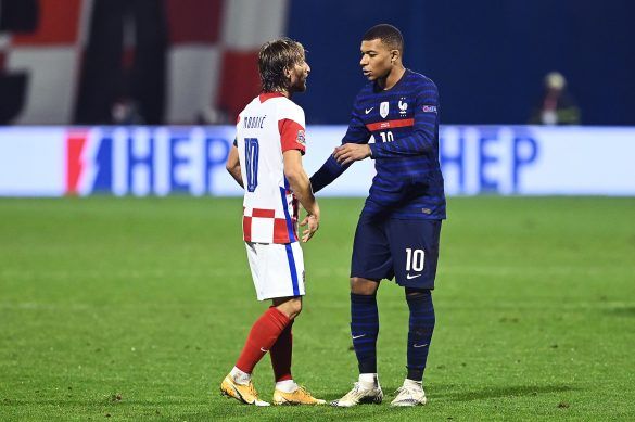 Kylian Mbappé's show of respect to new Real Madrid teammate Luka Modrić ...