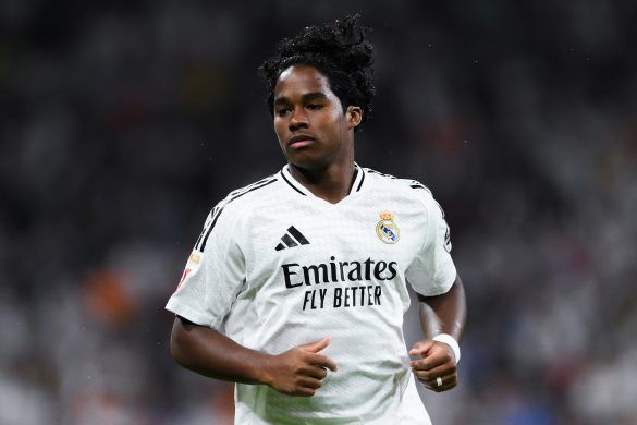 Real Madrid starlet Endrick escaped a red card for a shocking challenge ...