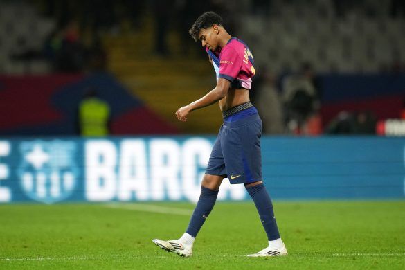 Barcelona boss Flick provides final Lamine Yamal injury update before ...